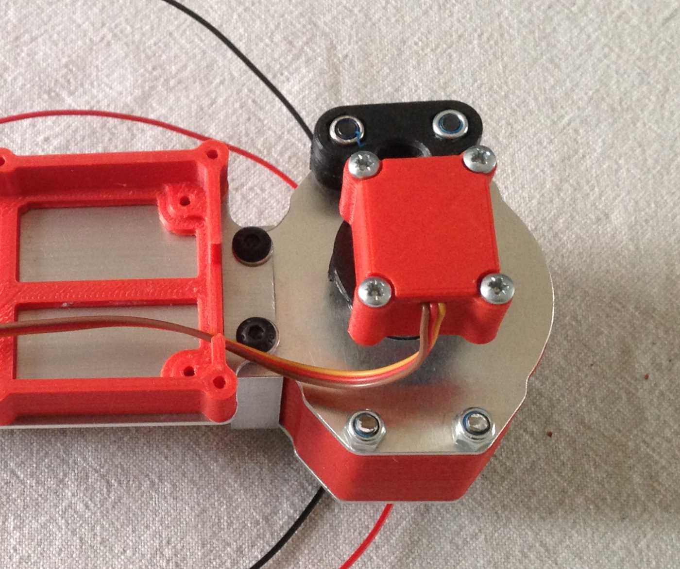 Position sensors – How I build a Biped Robot